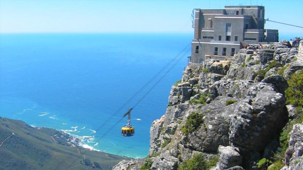 Taking The Cable Car Vs Hiking Table Mountain | Table Mountain Tickets
